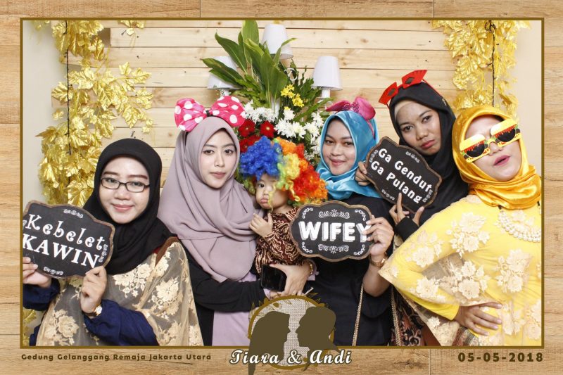 Special Photobooth Wedding Tiara And Andi — Photobooth.ID